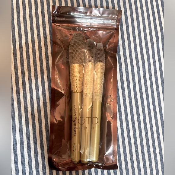 MOTD | Makeup | Motd Brush Set | Poshmark